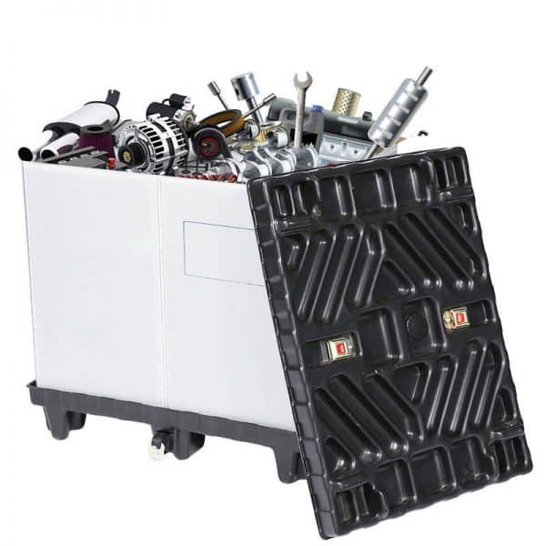 Collapsible plastic gaylord sleeve boxes with Divide